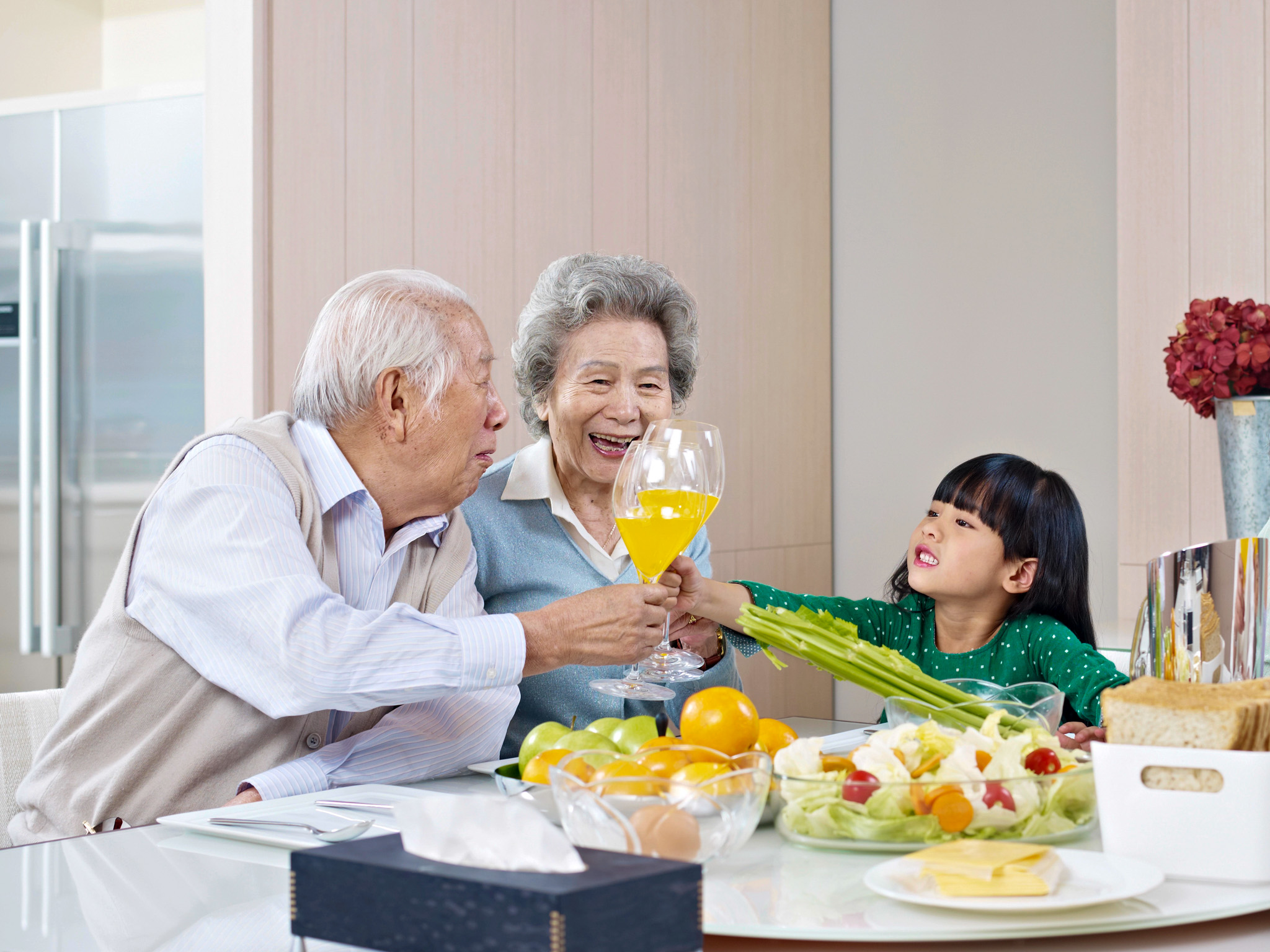 20 Korean Etiquette Tips You Need to Know (From a Korean)! | Your Local ...