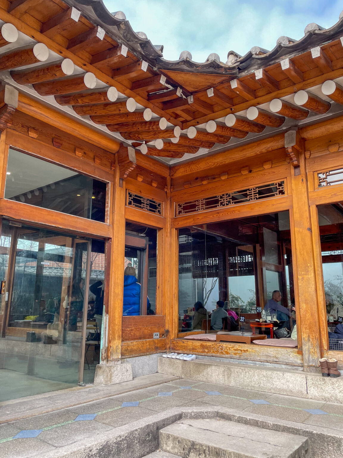 20 Best Coffee Shops in Seoul (From a Korean in 2024!) | Your Local's Guide