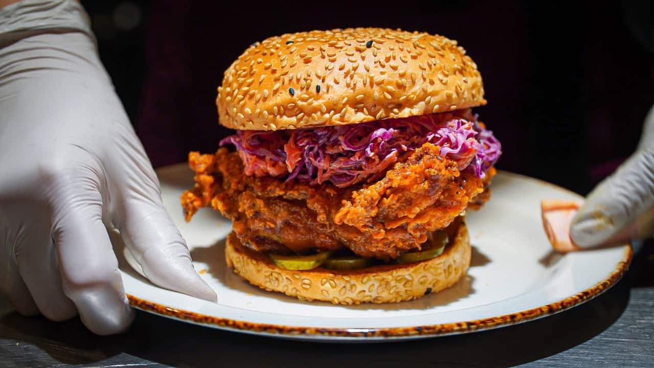 16 Best Restaurants in Seongsu-dong (From a Korean!) | Your Local's Guide